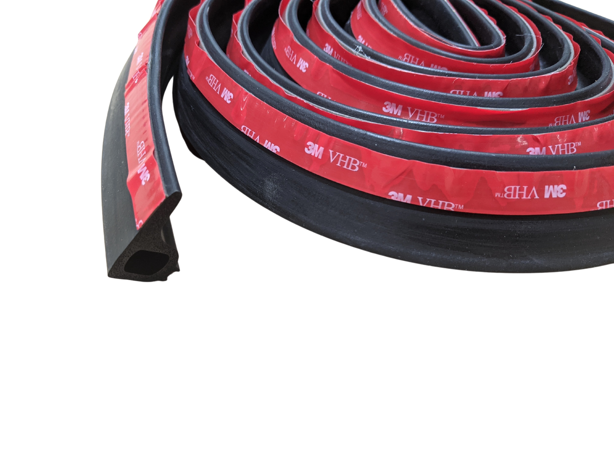 Universal Rubber Tailgate Seal - 3m Length
