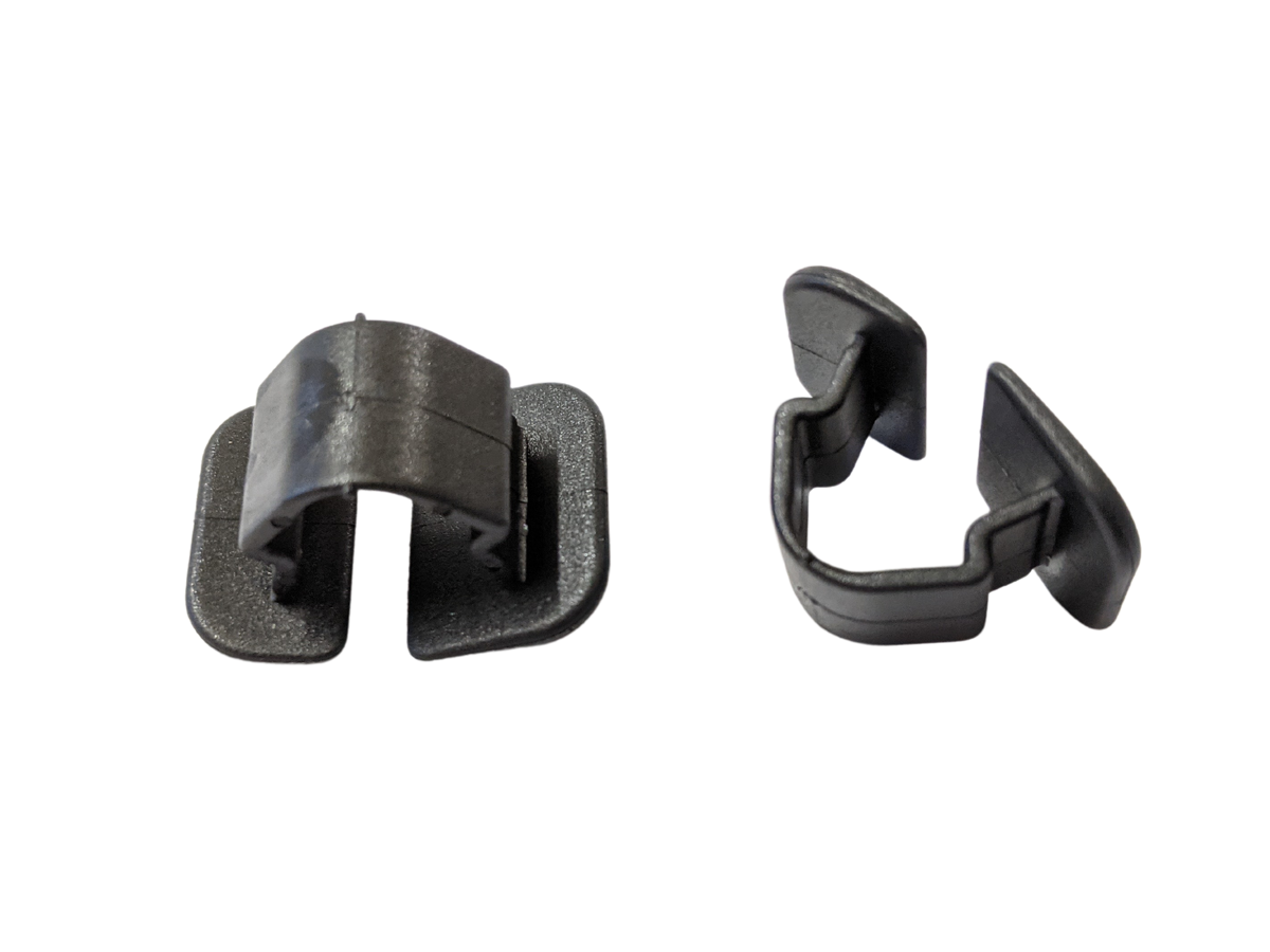 VW Amarok Bonnet Pad Insulation Clips (25 pack)